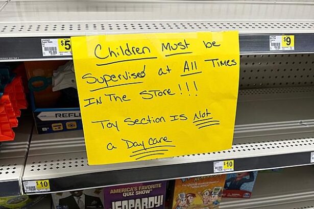 Colorado Store Posts Rude Sign That Has Some Customers Upset – News ...